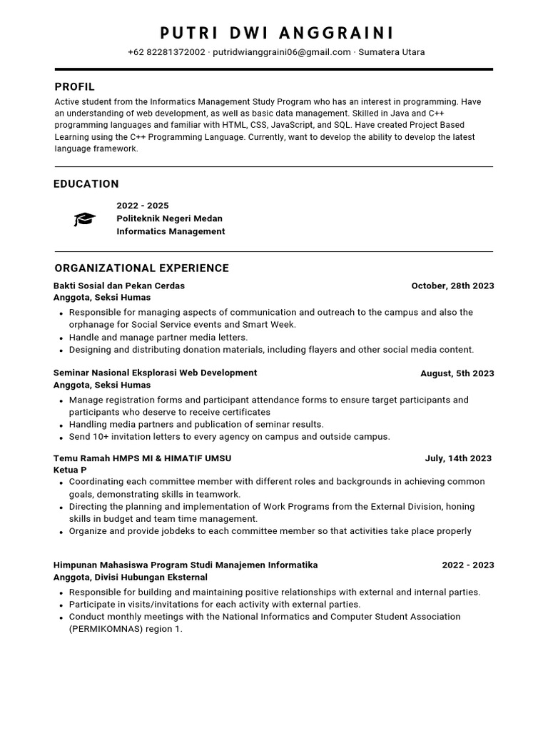 Putri Dwi Anggraini: Profil | PDF | World Wide Web | Internet & Web