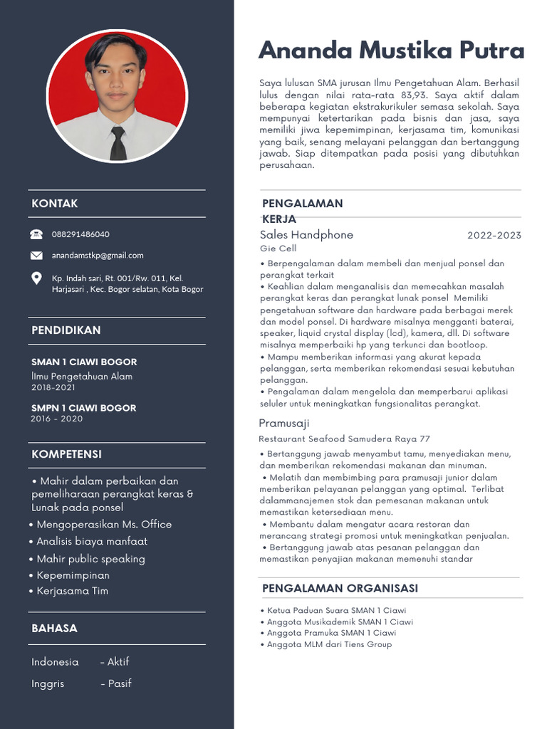 Black White Minimalist CV Resume | PDF