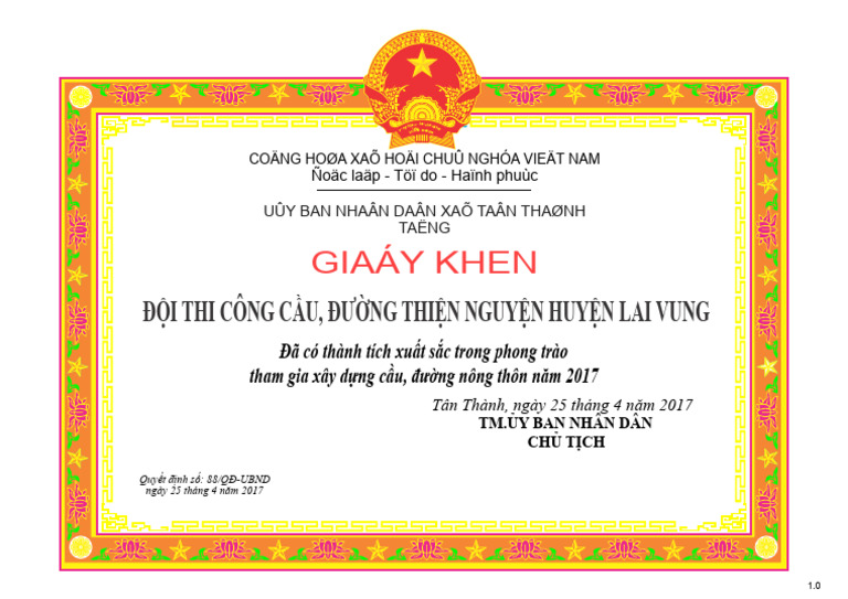 Giaáy Khen: Ithicôngc U, NG Thi N Nguy N Huy N Lai Vung | PDF