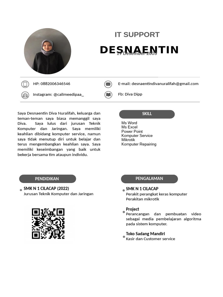 Profil Desnaentin: Ahli IT dan Komputer | PDF