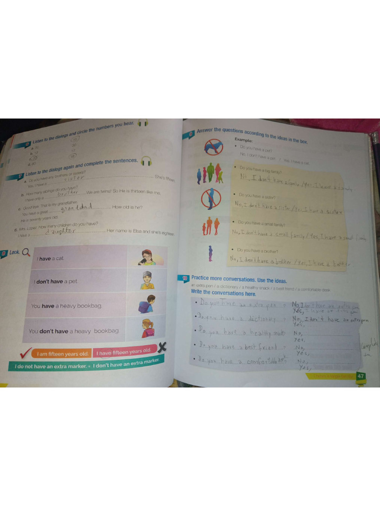 Unit 4 I Have A Large Family Book 2do - C-D | PDF