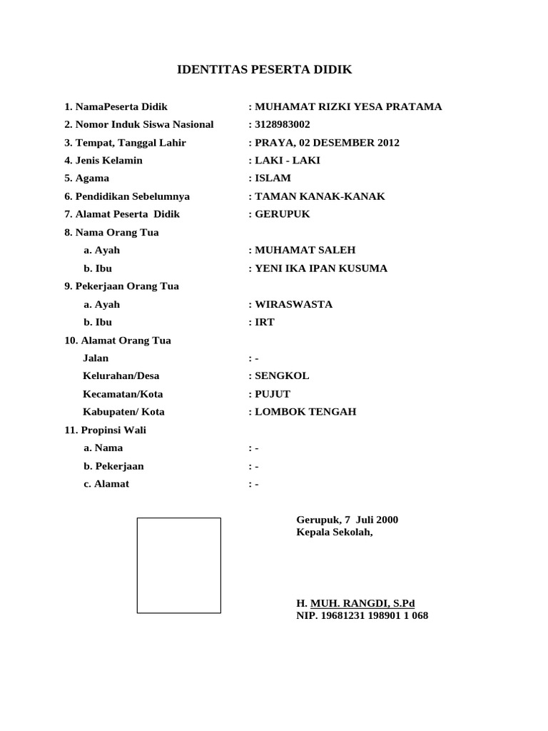 Identitas Peserta Didik Muhamat Rizki | PDF