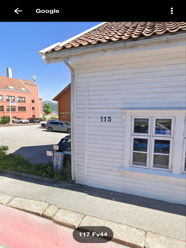 Strandgata 115 - Google Maps | PDF