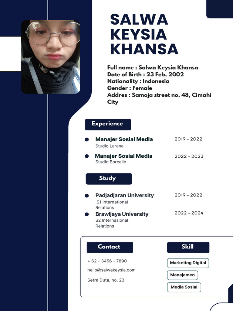 CV Resume Pekerjaan Manajer Sosial Media Modern Biru - 20240914 - 181100 - 0000 | PDF