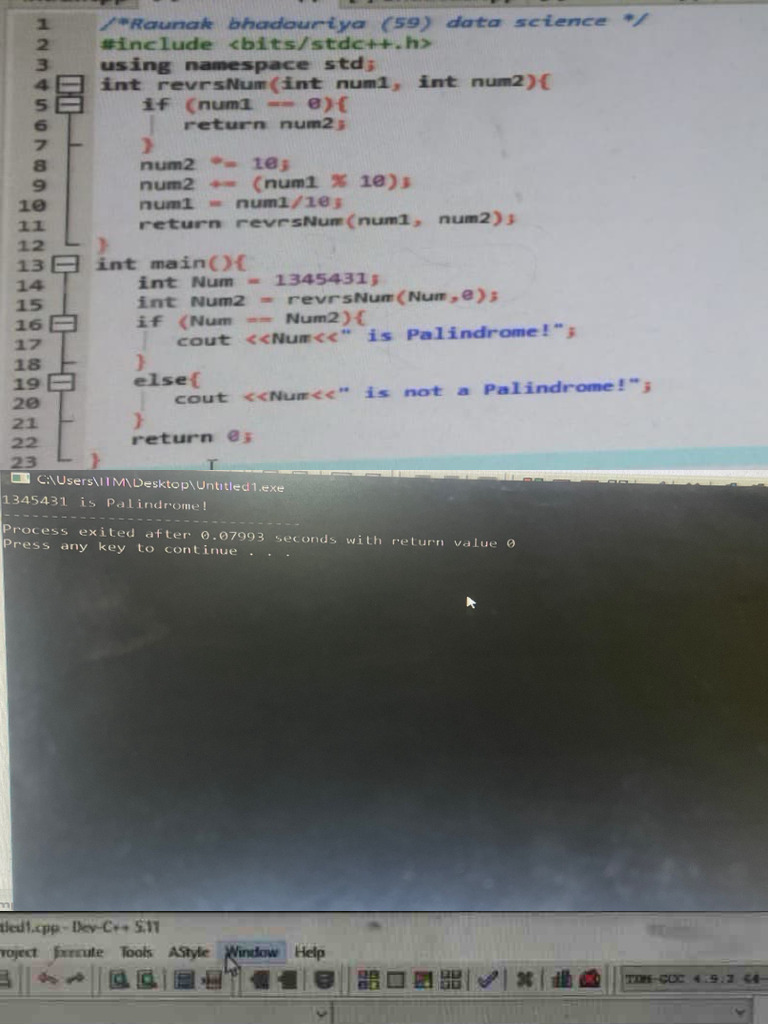 C++ Palindrome & Pattern Program | PDF