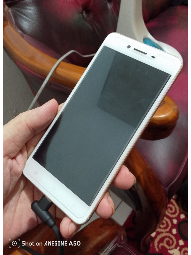 Oppo Tampak Depan | PDF