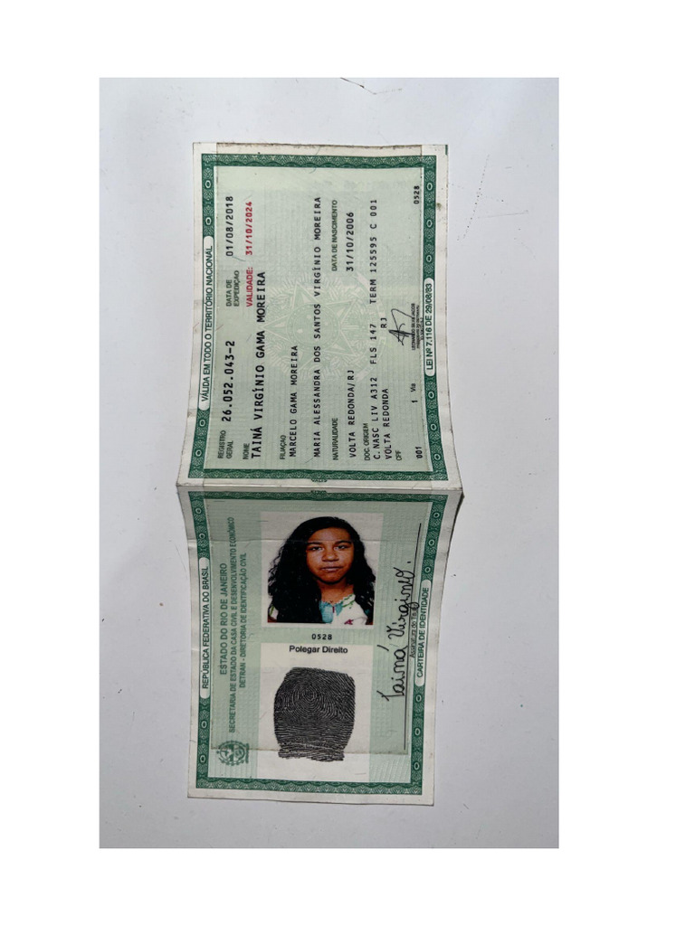 Documento Tainá Identidade | PDF