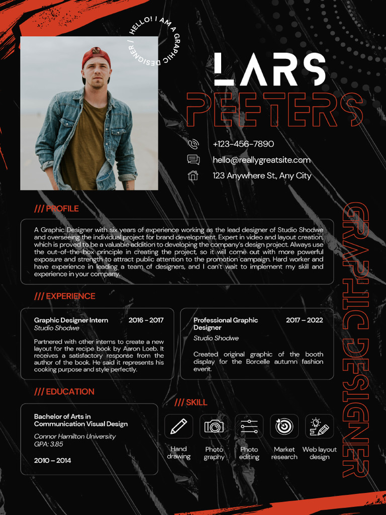 Black Red Modern Graphic Designer Resume | PDF