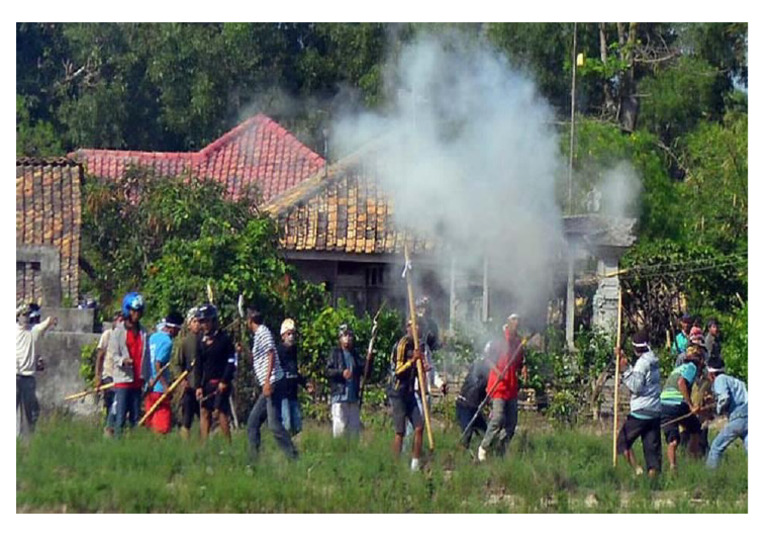 Gambar Contoh Konflik Sosial | PDF