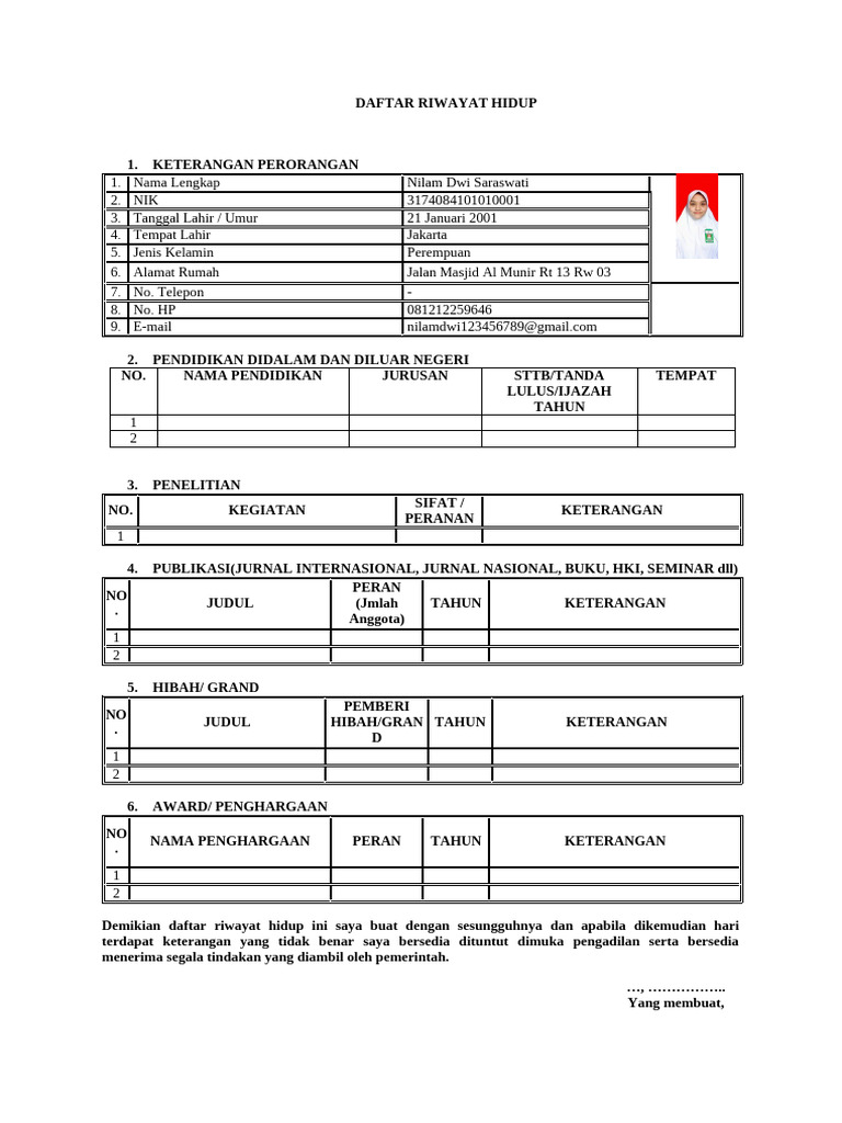 TEMPLATE CV Nilam Dwi | PDF