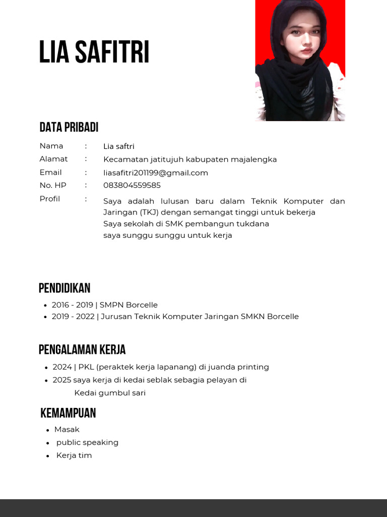 CV Lia Safitri | PDF