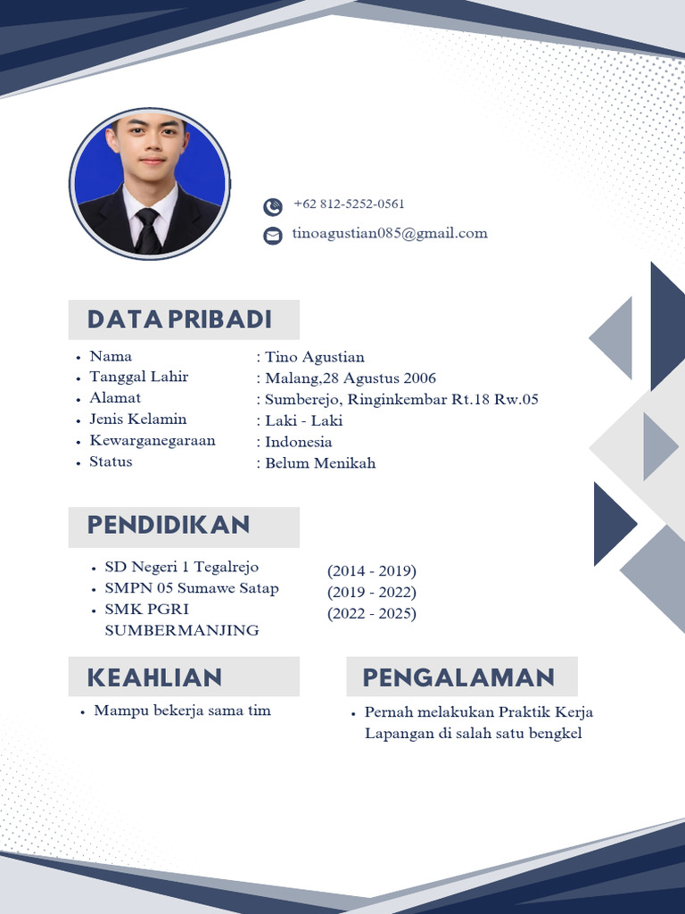 Biru Tua Abu-Abu Modern Minimalis Lulusan Baru CV Resume Riwayat Hidup_20241204_115940_0000 | PDF