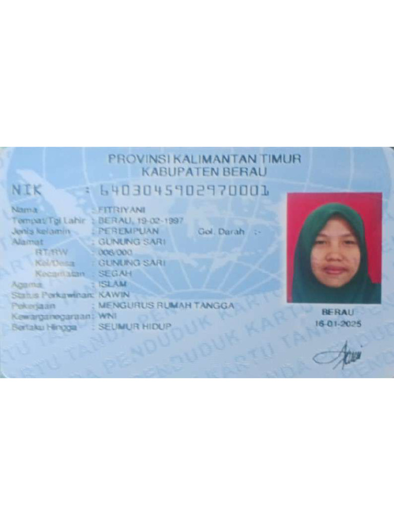 Upload - KTP NPWP Buku Tabungan Fitriyani | PDF