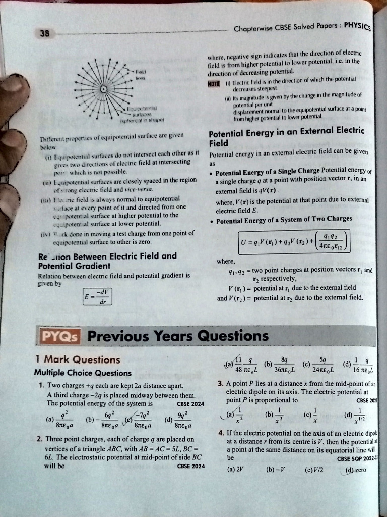 Potential and Capacitor PYQ | PDF
