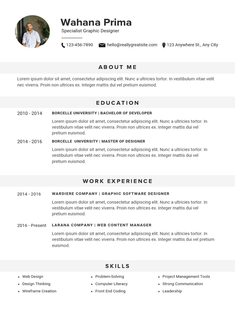 Black and White Simple Minimalist CV Resume | PDF