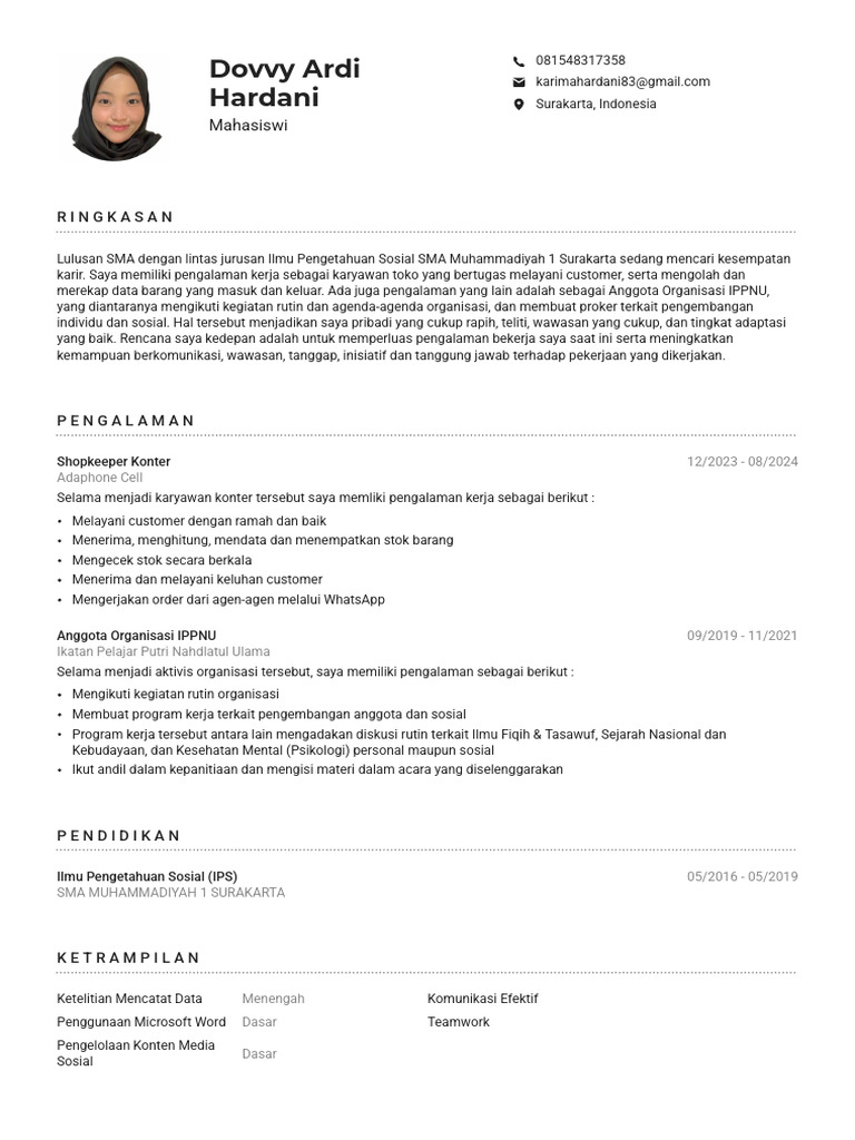Dovvy Ardi Hardani - Mahasiswi - CV 4 | PDF