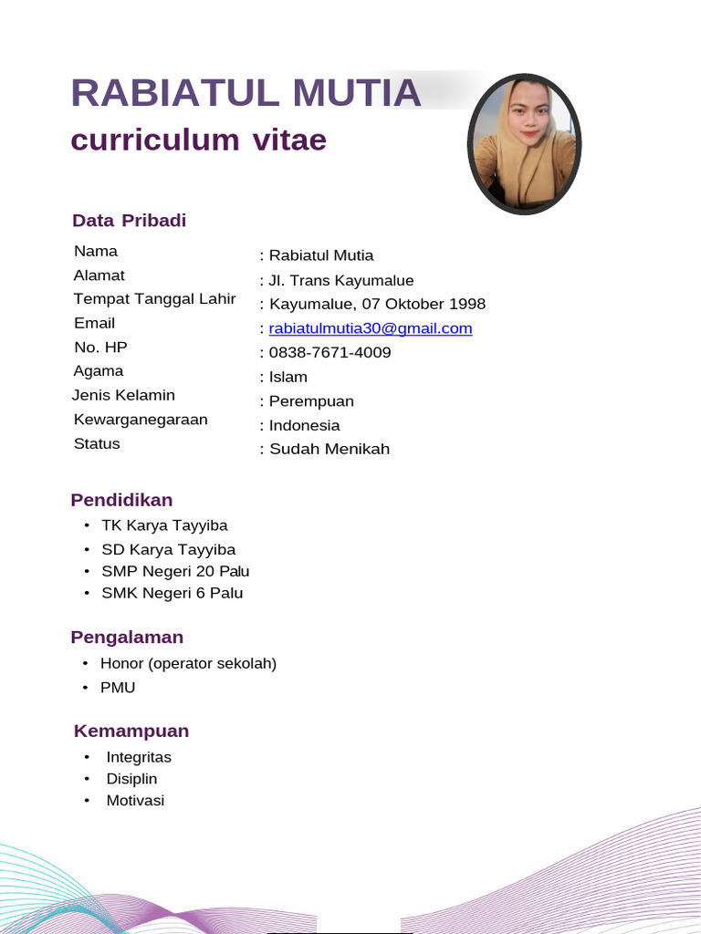 CV Rabiatul Mutia: Pendidikan & Pengalaman | PDF