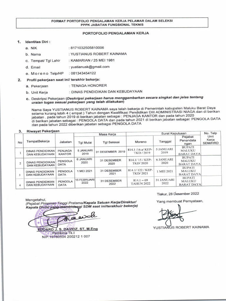 Yus Pengalaman Kerja | PDF