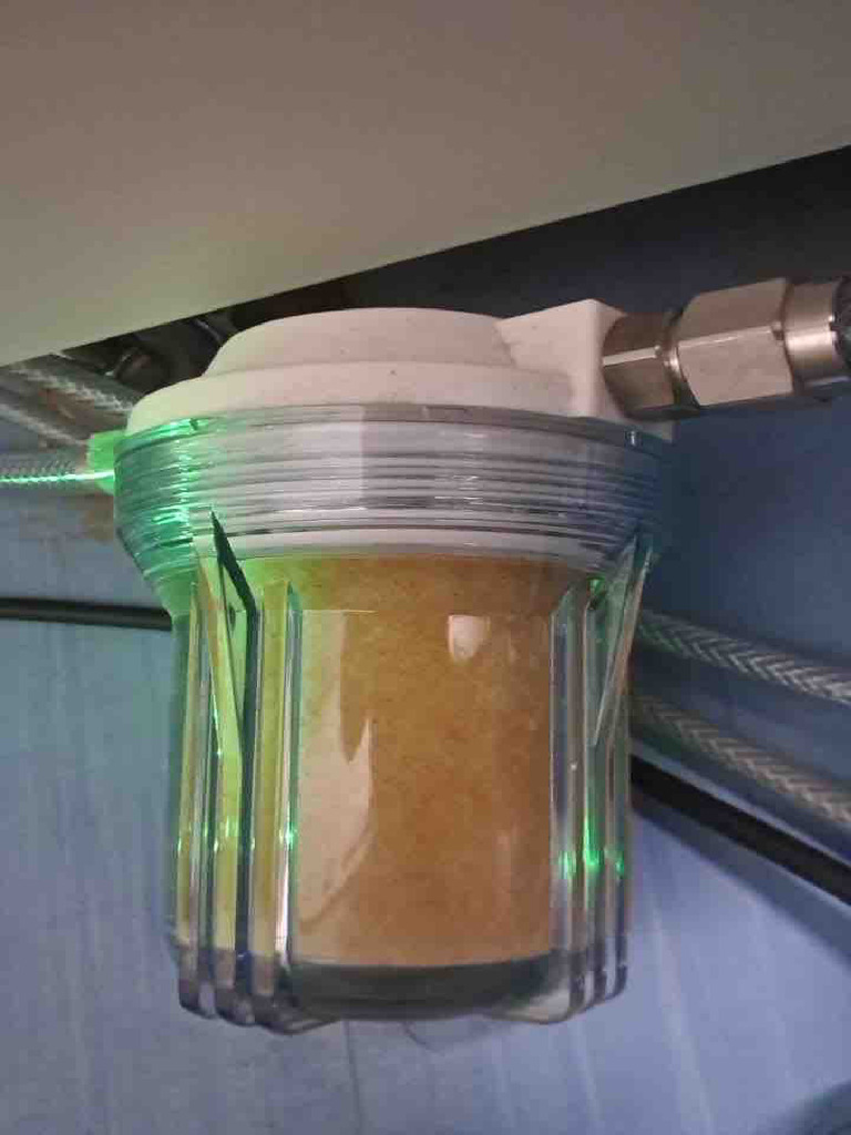 A6200 Water Filter Image | PDF