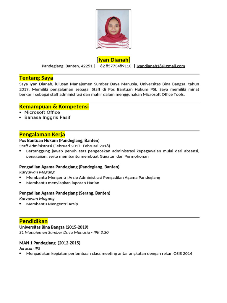 Profil Iyan Dianah: Staff Administrasi | PDF