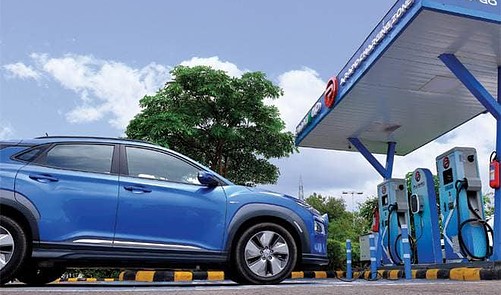 Plugging Into The Future - Business Today | Everand