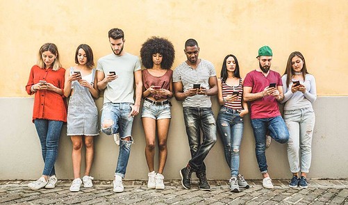 Best Budget Phones - Android Advisor | Everand