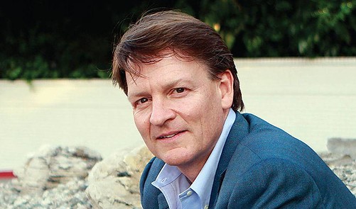 THE WD INTERVIEW Michael Lewis - Writer's Digest | Everand