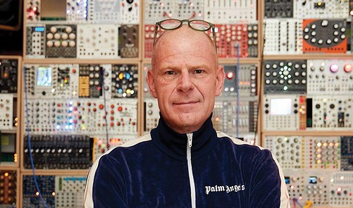 Junkie xl - Electronic Musician | Everand