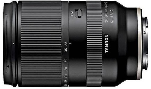Tamron Unveils All-In-One Zoom Lens - Smart Photography | Everand