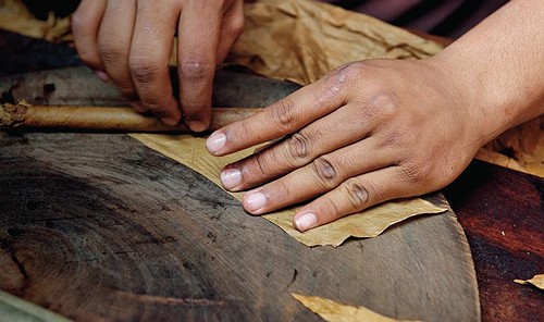 Universal Cigar Rulebook - American Whiskey Magazine | Everand