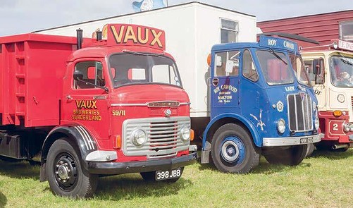 Whitby Traction Engine Rally - Classic & Vintage Commercials | Everand