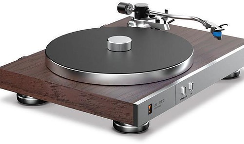 Ten Stars of The Consumer Electronic Show - What Hi-Fi? | Everand