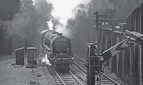 Brian Morrison Dies At 93 - Steam World | Everand