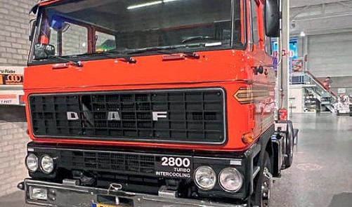 Five Decades Of DAF’s Classic - Heritage Commercials | Everand