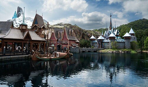 Disney To Open World’s First ‘Frozen’ Land In Theme Park Push - Weekend ...