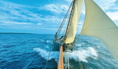 Integrity’s Northwest Passage - Practical Boat Owner | Everand