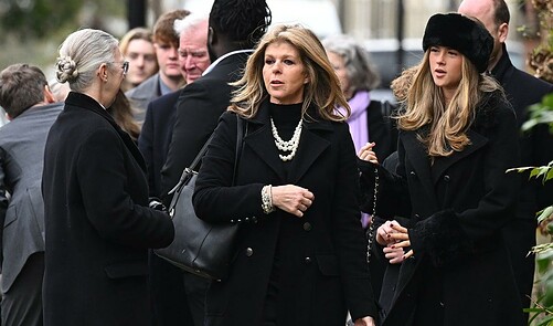 Derek Draper Laid To Rest At Funeral Attended By Wife Kate Garraway ...