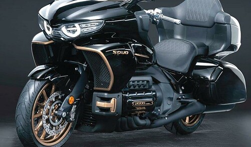 Goldwing Rival Launched In China - Australian Motorcycle News | Everand