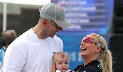 Amber Rutter Wins Olympic Skeet Shooting Silver Three Months After ...